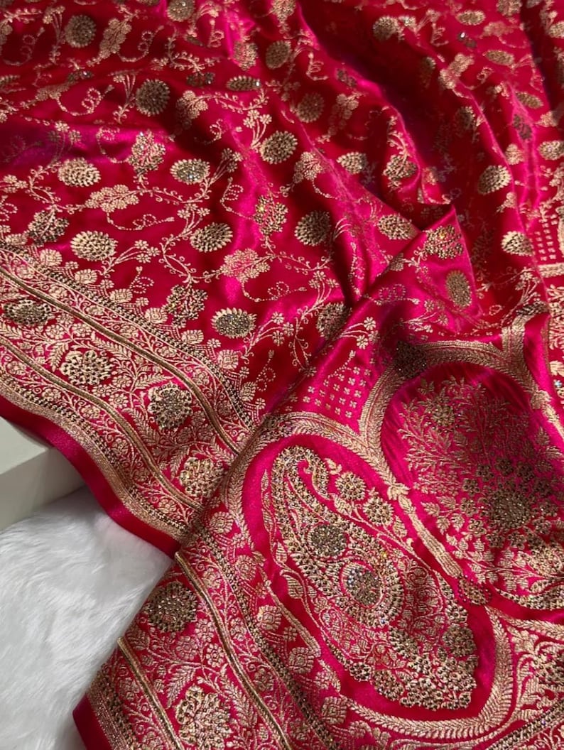 Rani Pink Mashru Silk Saree: Jaal Pattern, Zari Weaving - Etsy
