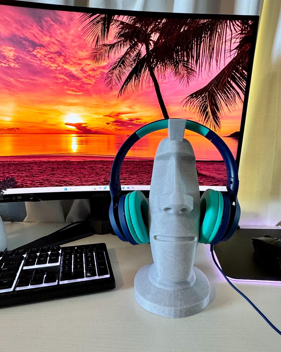 Moai Statue Headphone Stand Easter Island Sculpture. Perfect Gift for Unique Headphone Stand ...