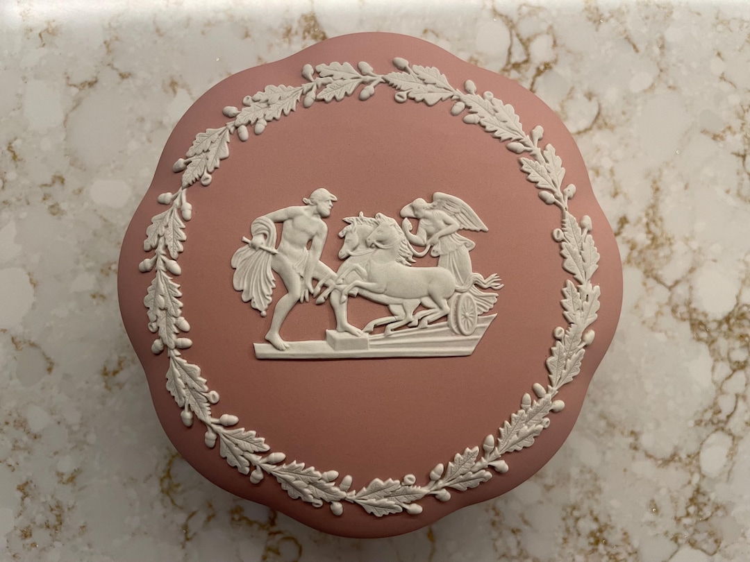 Vintage Rare Wedgwood Pink Jasperware Trinket Box - Etsy