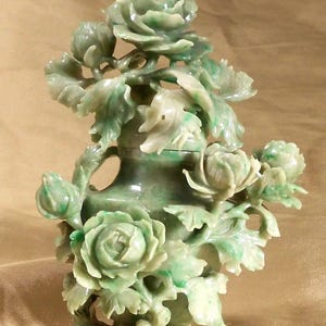 Vintage Jadeite A, Green Jade Floral Vase Figurine. 5.25 Inches Height ...