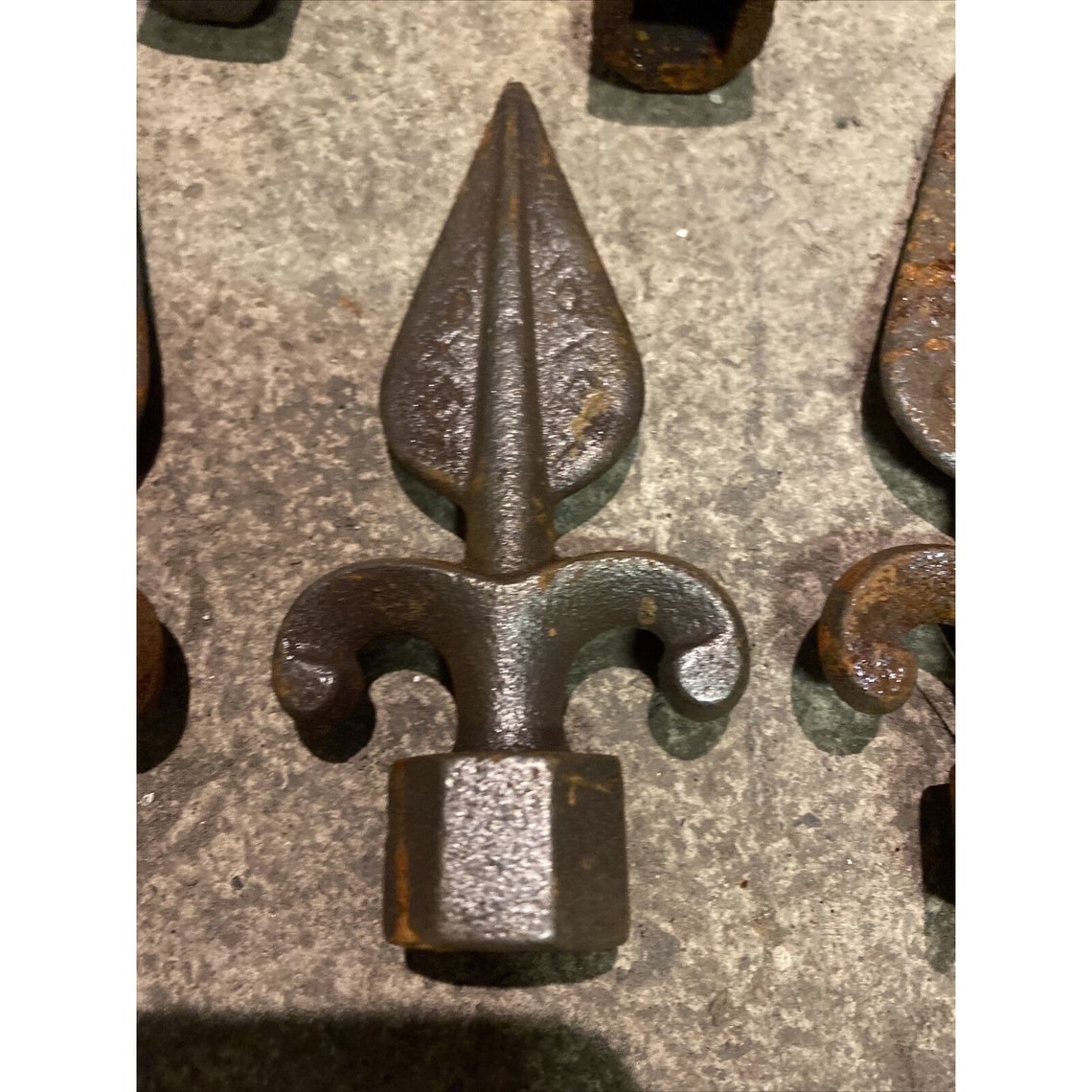 20x Cast Wrought Iron Fence & Gate Finials / SPEARS 5/8 Octagon Base ...