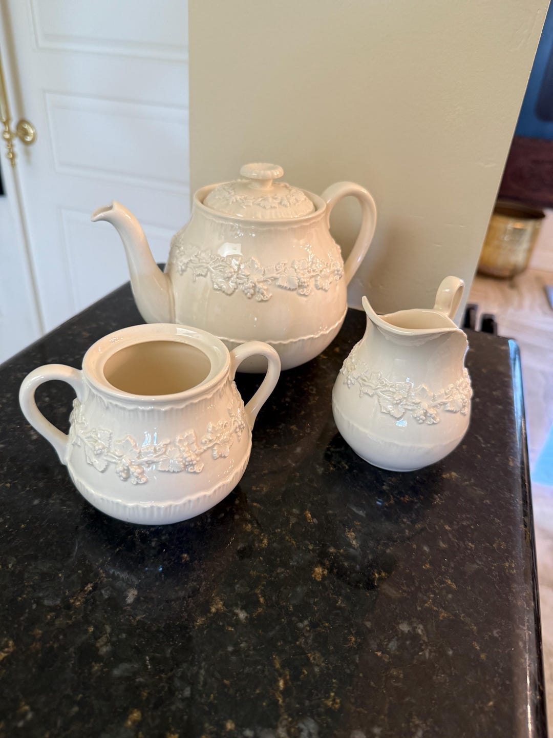 Wedgwood Cream on Cream Tea-set - Etsy