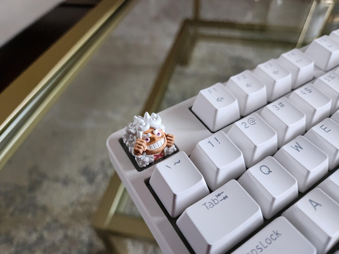 Luf.fy Gear 5 Keycap, Keycap Decor, Handmade Keycap, Artisan Keycap ...