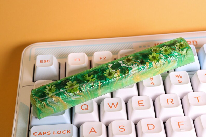 Handmade Artisan Spacebar Keycap – Green Agate Gemstone & Real Flowers ...