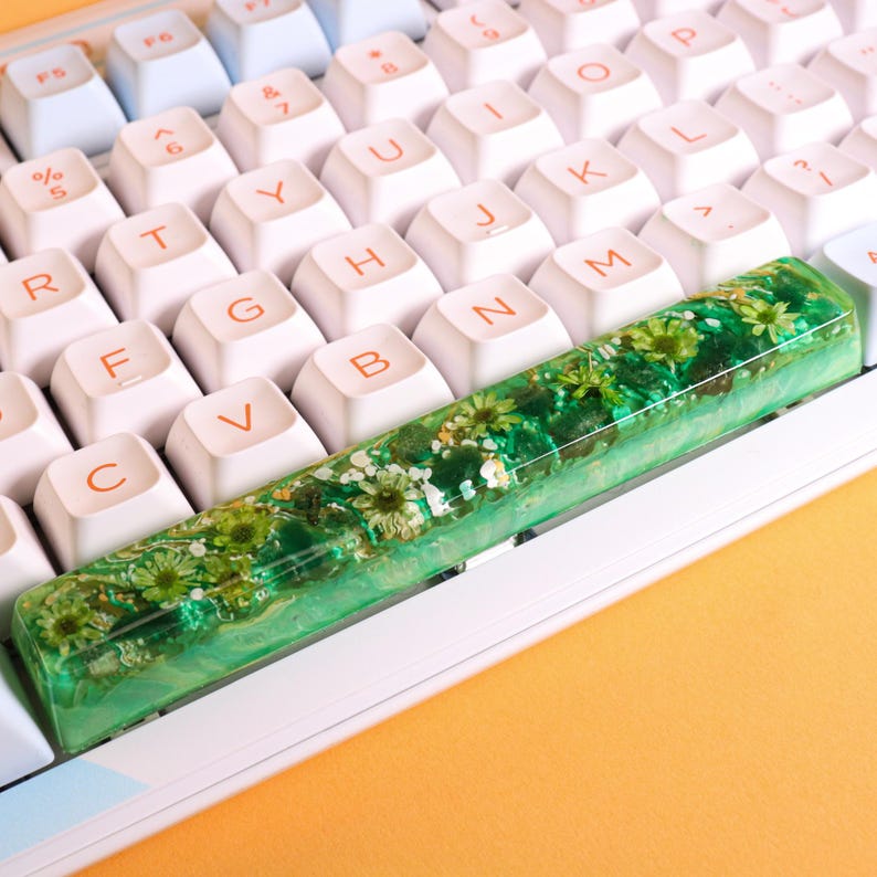 Handmade Artisan Spacebar Keycap – Green Agate Gemstone & Real Flowers ...