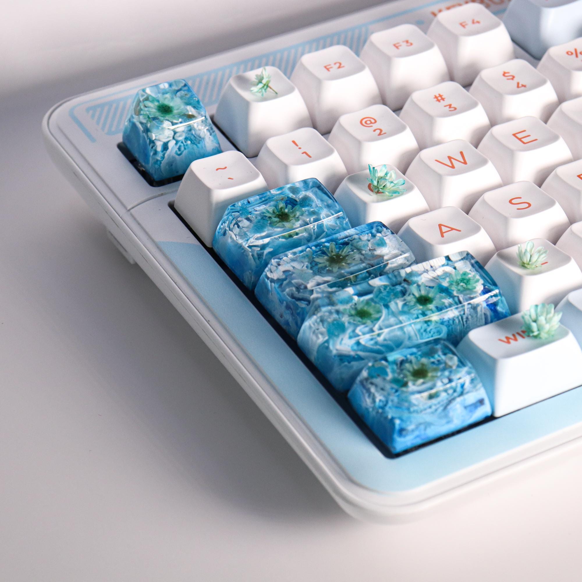 Resin Artisan Keycap Set With Blue Apatite & Natural Flowers – Custom ...