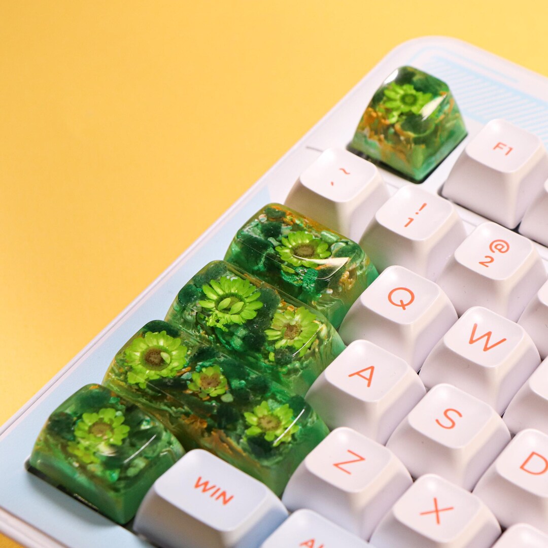 Keycap Set With Natural Flower and Gemstones, Handcrafted Keycaps ...