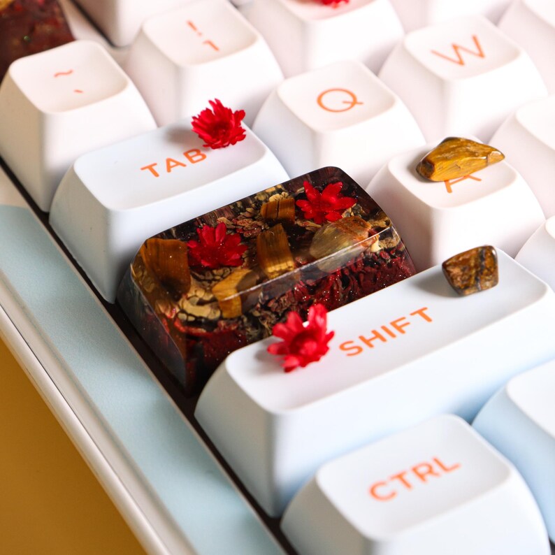 Custom Artisan Keycap Set With Tiger Eye Gemstone & Natural Flowers ...