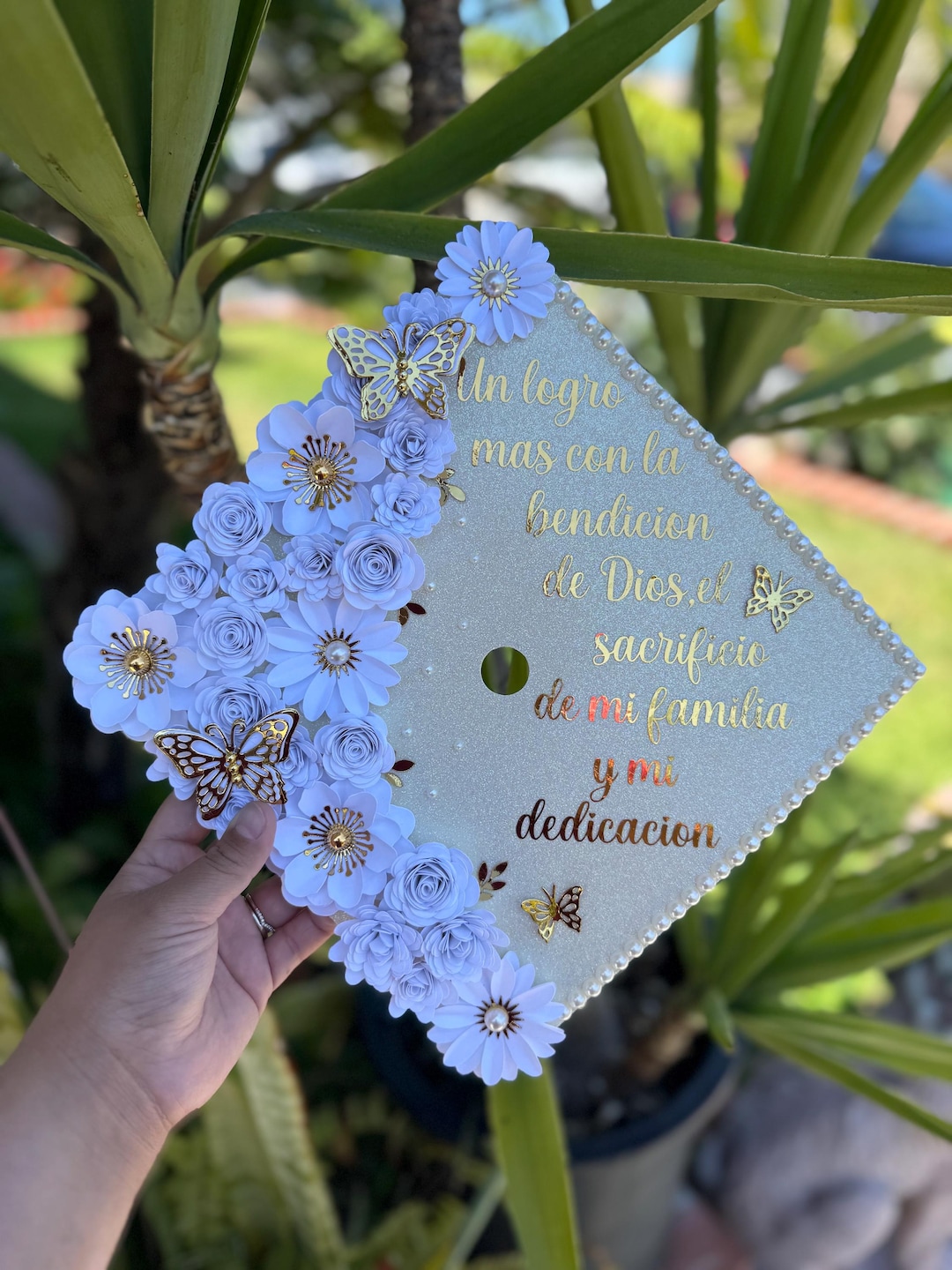 Spanish Quote Grad Cap Topper Handmade Customizable White Flowers - Etsy
