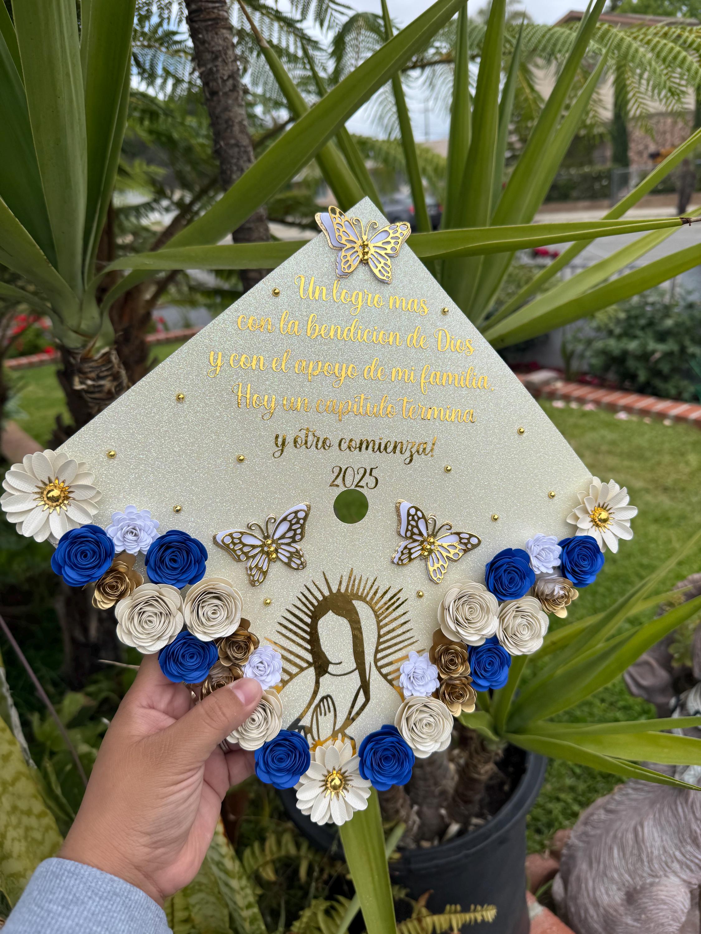 Custom Graduation Cap Topper Handmade Floral Grad Cap With Spanish ...