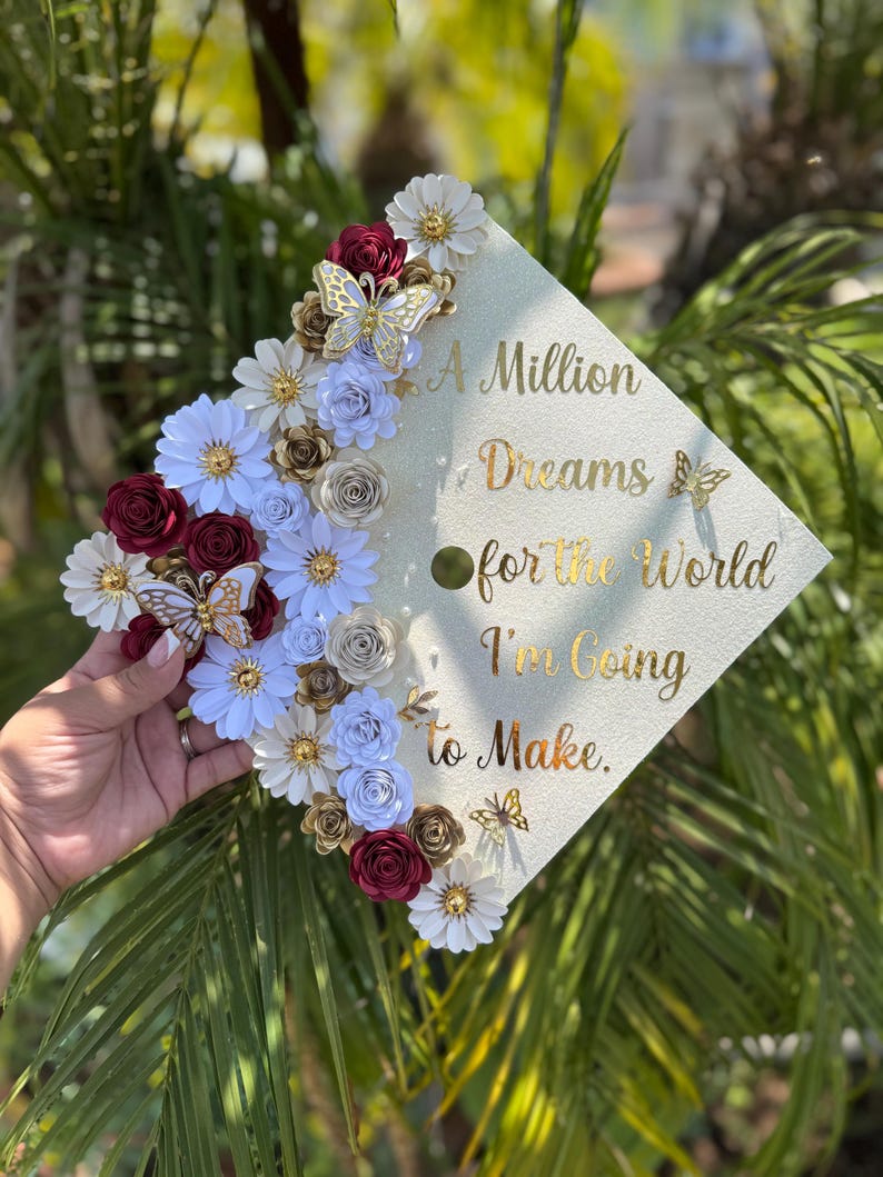 Custom Graduation Cap Topper Handmade Floral Grad Cap With Spanish ...