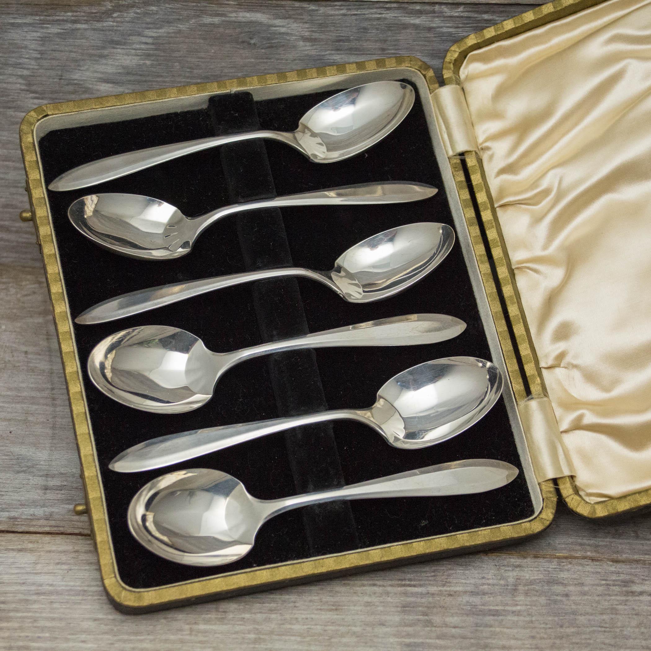 Vintage Set of Six Dessert Spoons, British Oneida Community Plate in ...