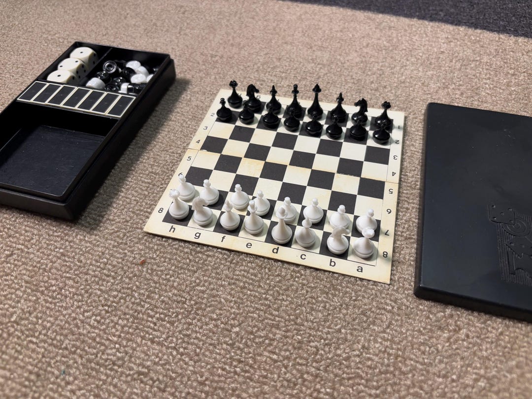 Magnetic Pocket CHESS Made OF Plastic, Great Gift for Men, Chess Lovers ...