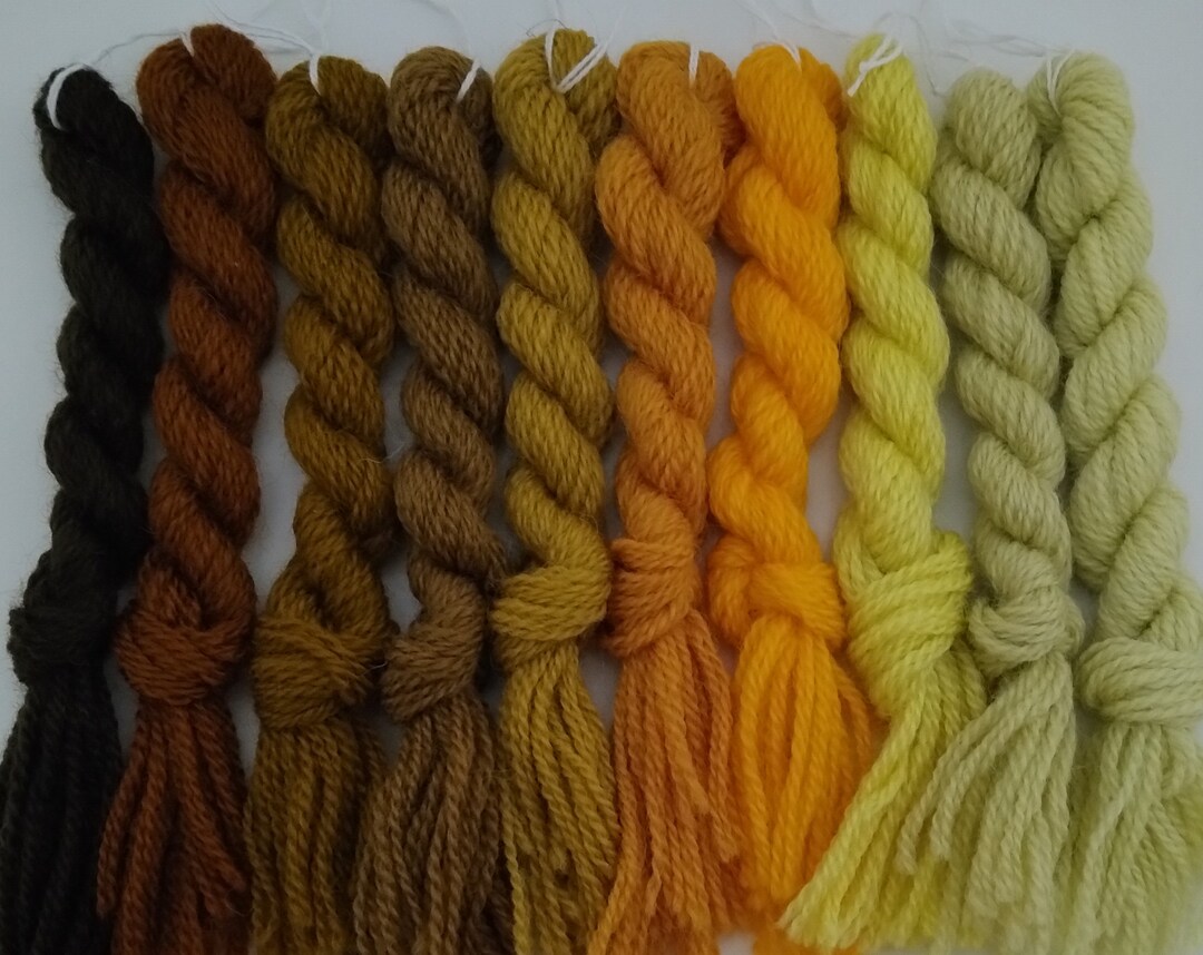 NEW - 80 Yards Paternayan Wool Needlepoint Yarn - 10 Skeins - Lot #40 ...