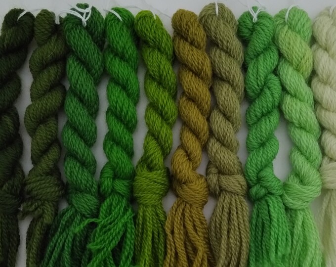 NEW - 80 Yards Paternayan Wool Needlepoint Yarn - 10 Skeins - Lot #31 ...