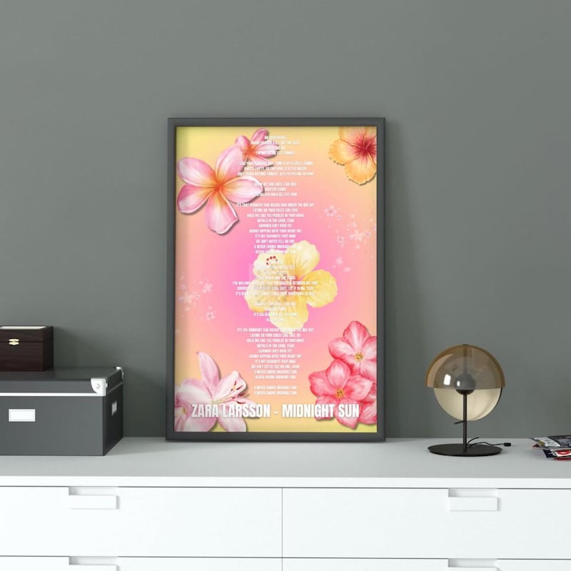 Zara Larsson Flower - Etsy UK