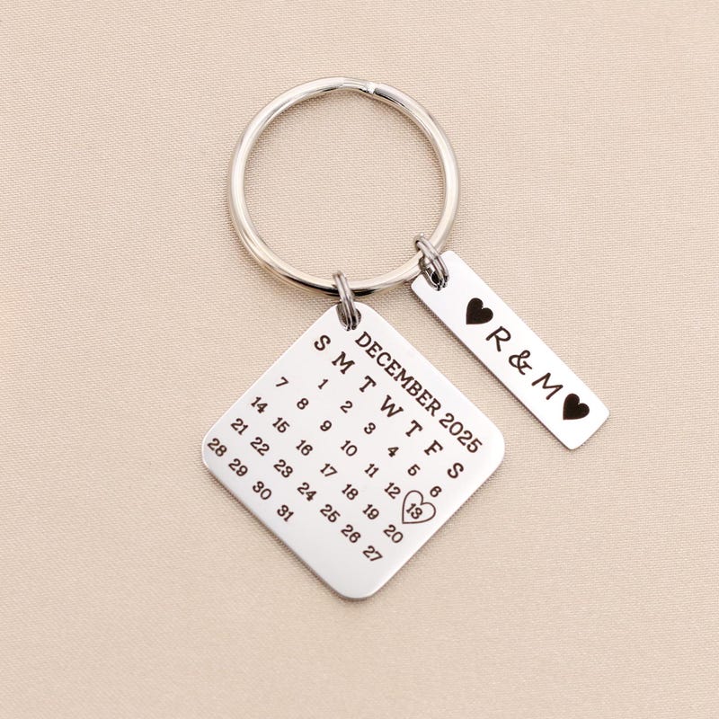 Calendar Keychain - Etsy