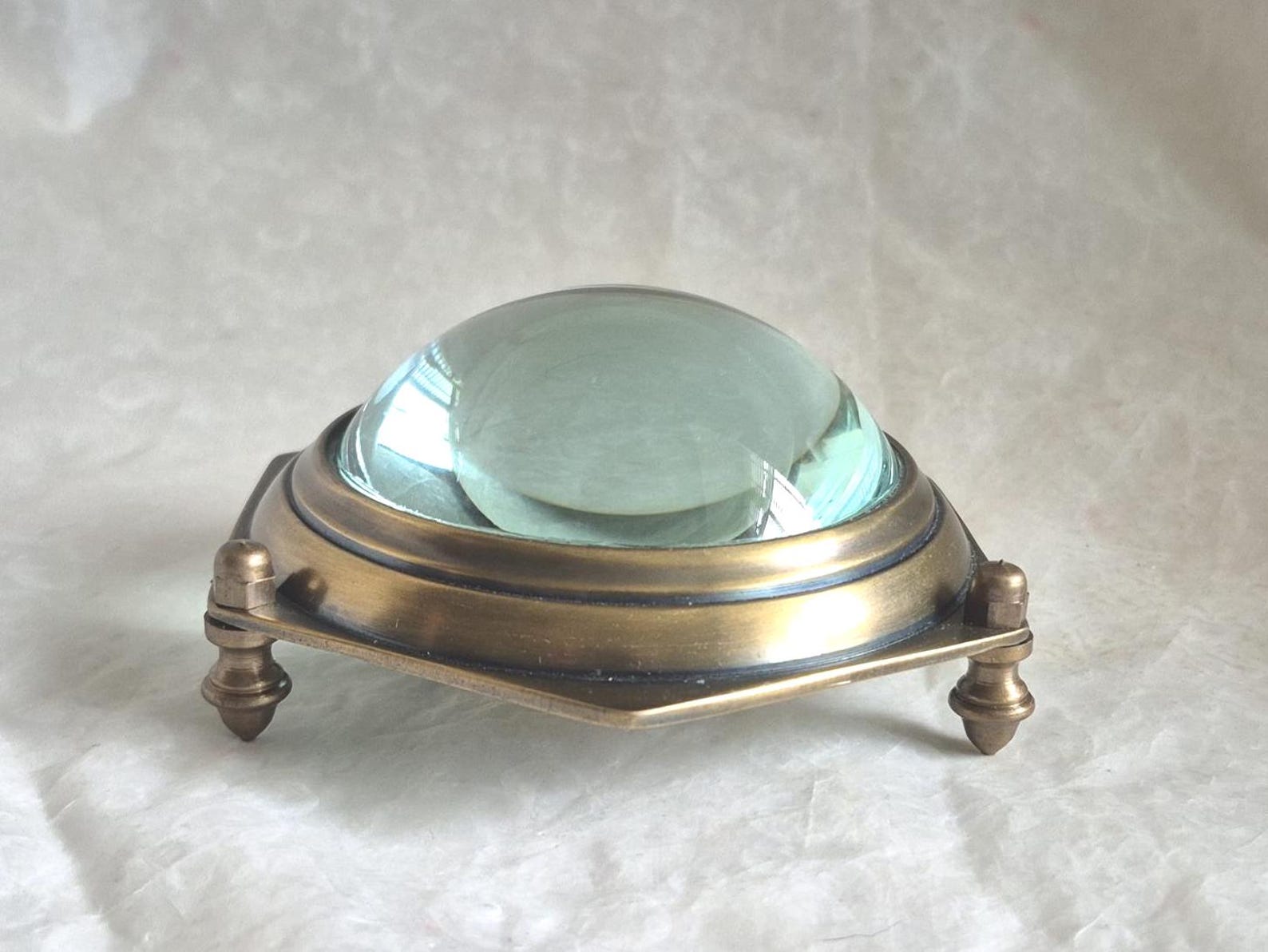 Vintage Style Brass Desktop Magnifying Glass Paperweight - W11.5cm - Etsy