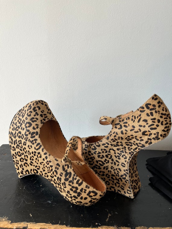 Vintage Jeffrey Campbell Leopard Print Platform Conca… - Gem