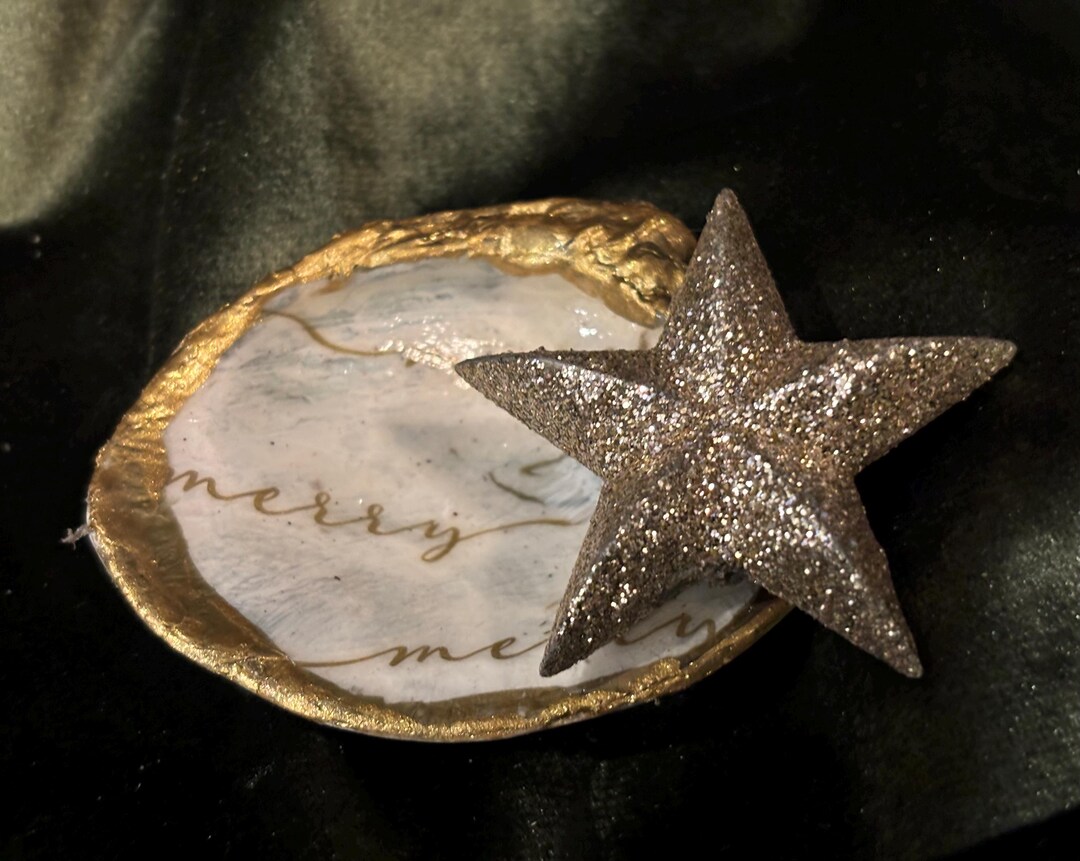 0014 - Superstar: 3D Decoupaged Clam Shell With Sparkling Star Decor ...