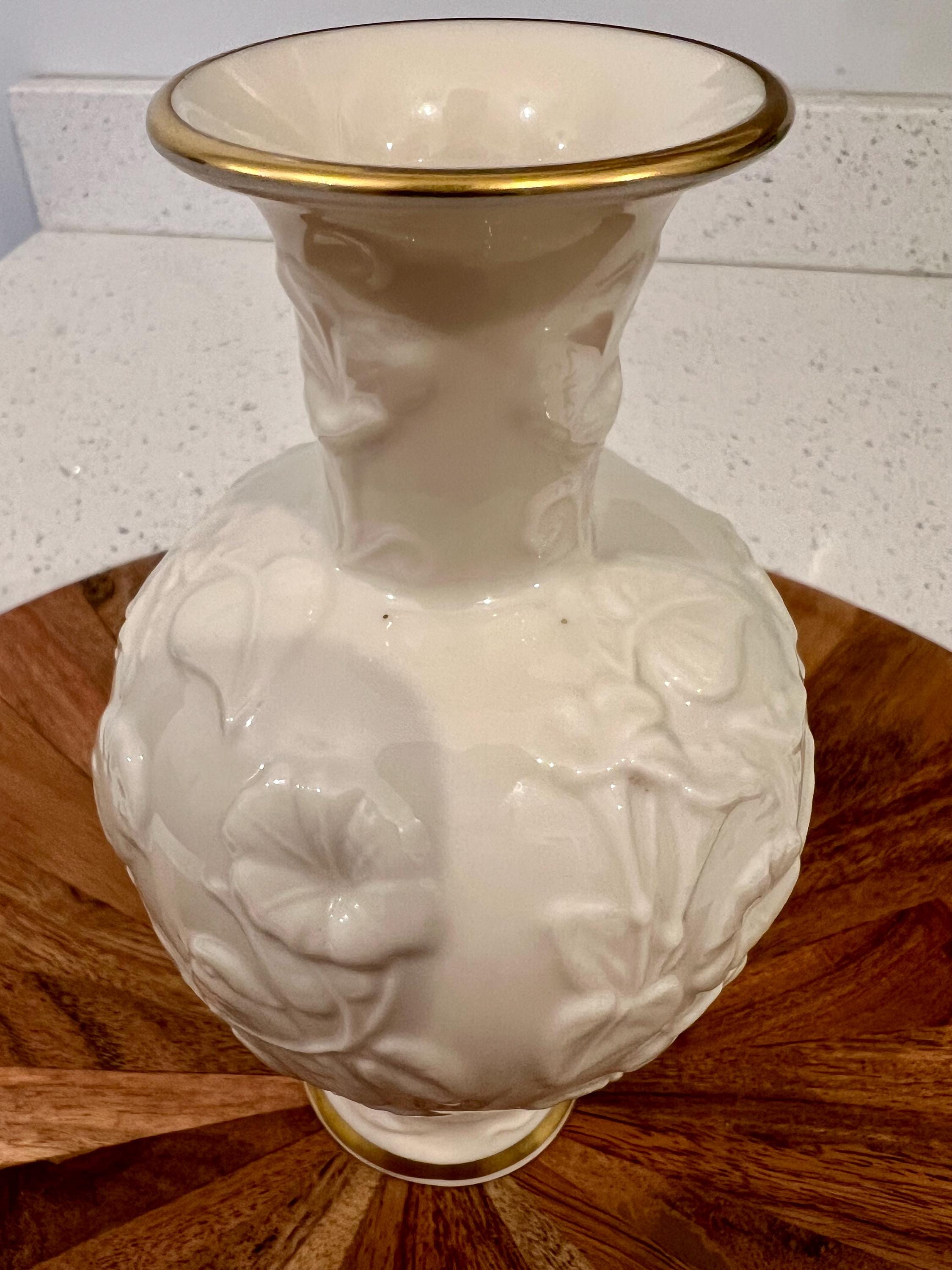 Lenox “flowers of Affection” Vase – Limited Edition Porcelain With 24K ...