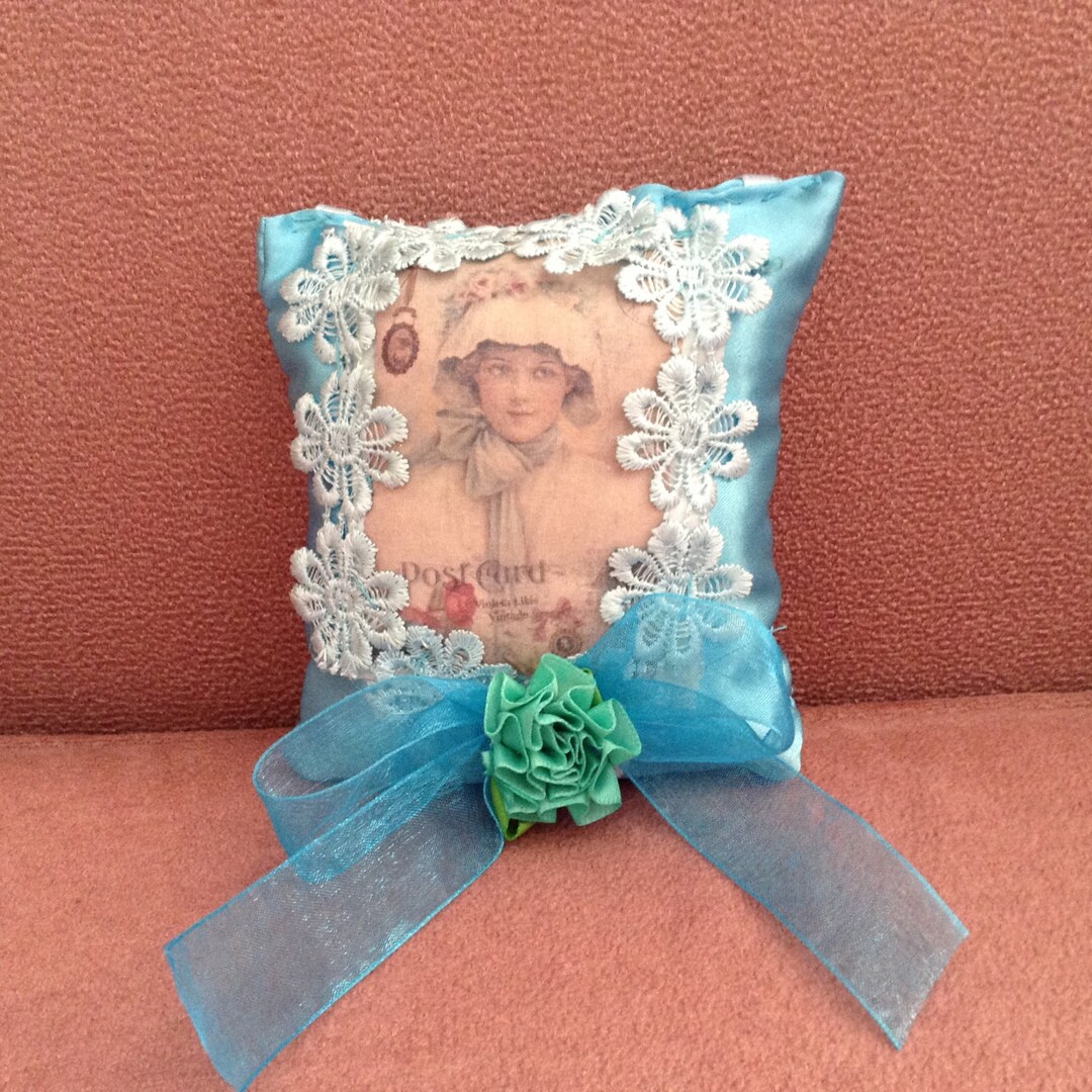 6 Inch Sachet With Image of Victorian Girl - Etsy