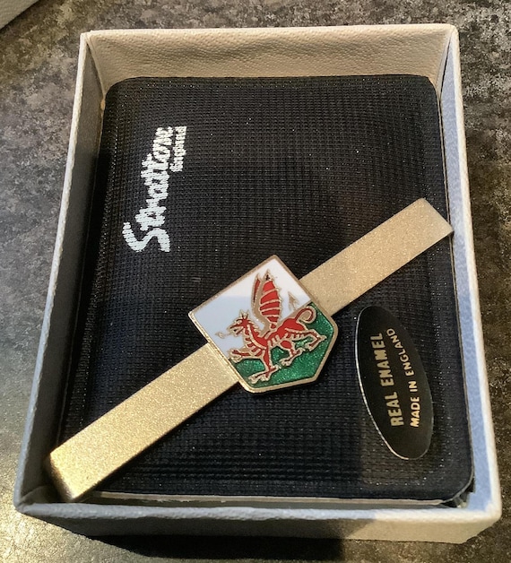 Vintage Stratton England Welsh Dragon enamel tie clip… - Gem