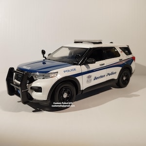 Boston Police Car 2022 Ford Explorer Model Car 1:24 Scale Diecast ...