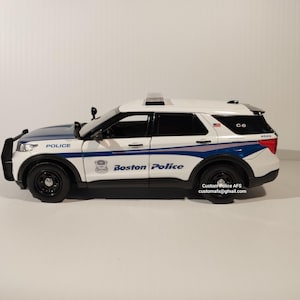 Boston Police Car 2022 Ford Explorer Model Car 1:24 Scale Diecast ...