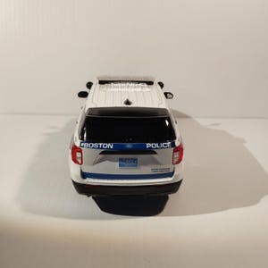Boston Police Car 2022 Ford Explorer Model Car 1:24 Scale Diecast ...