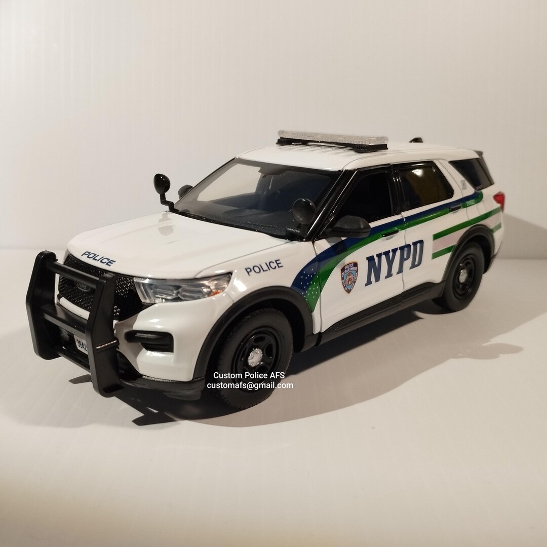 Green City (NYPD) New York Police Car 2022 Ford Explorer Model Car ...
