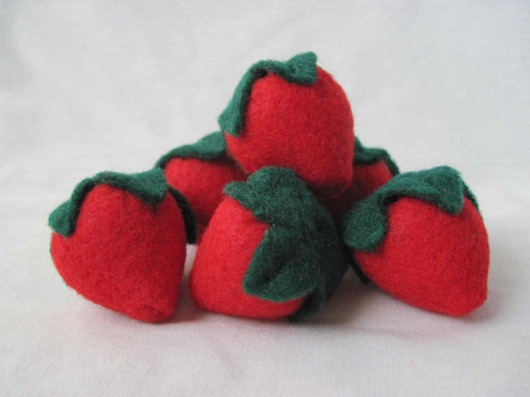 Felt Strawberry Play Food - Etsy