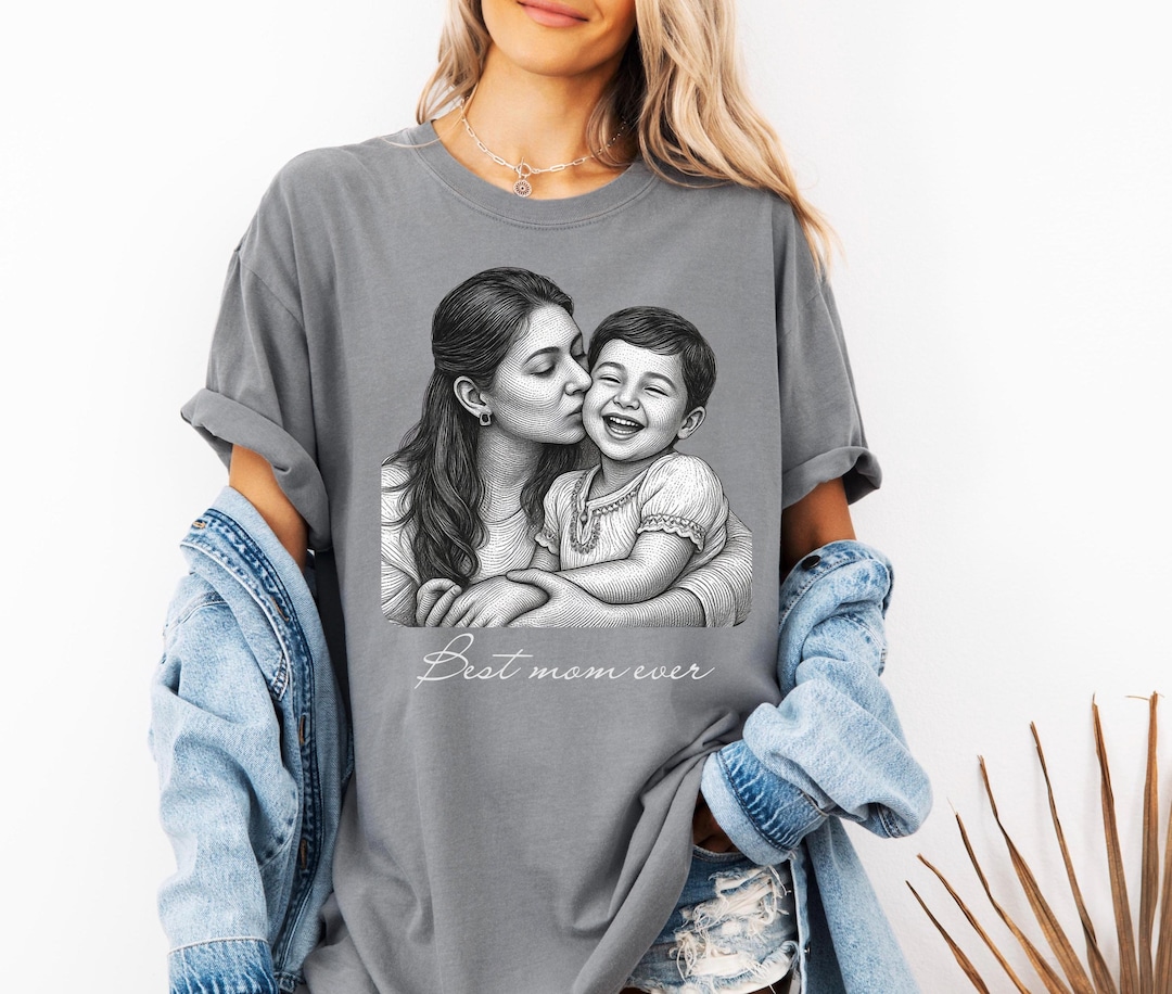 Mom and Baby Portrait T-shirt | Custom Photo Comfort Colors Tee - Etsy UK