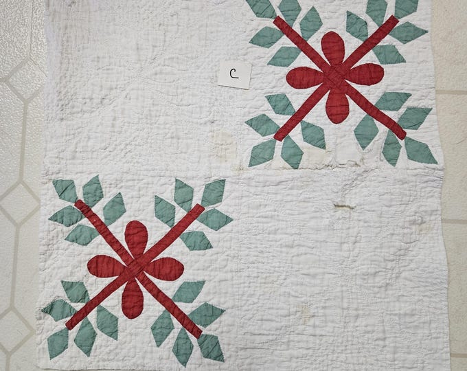 Unique Antique Applique Christmas Red Green Quilt Piece Unique - Etsy