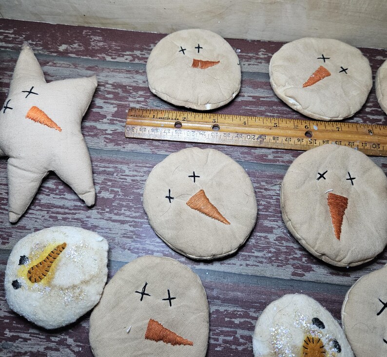 Primitive Snowmen Heads Hand Crafted Embroidered Star and Round ...