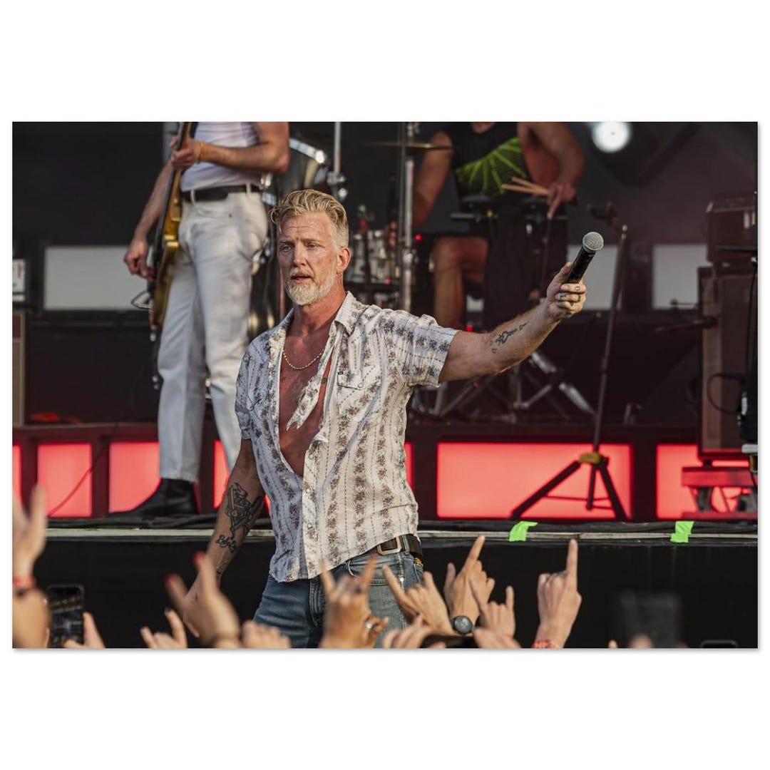 Josh Homme - Hellfest 2024 - Day 4 - 30/6/24 - Etsy