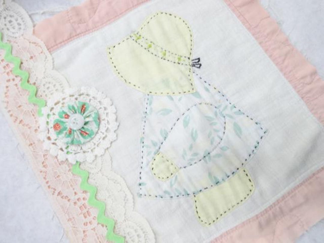 Vintage Sunbonnet Sue Cutter Quilt Project Piece Old Faded Textile - Etsy