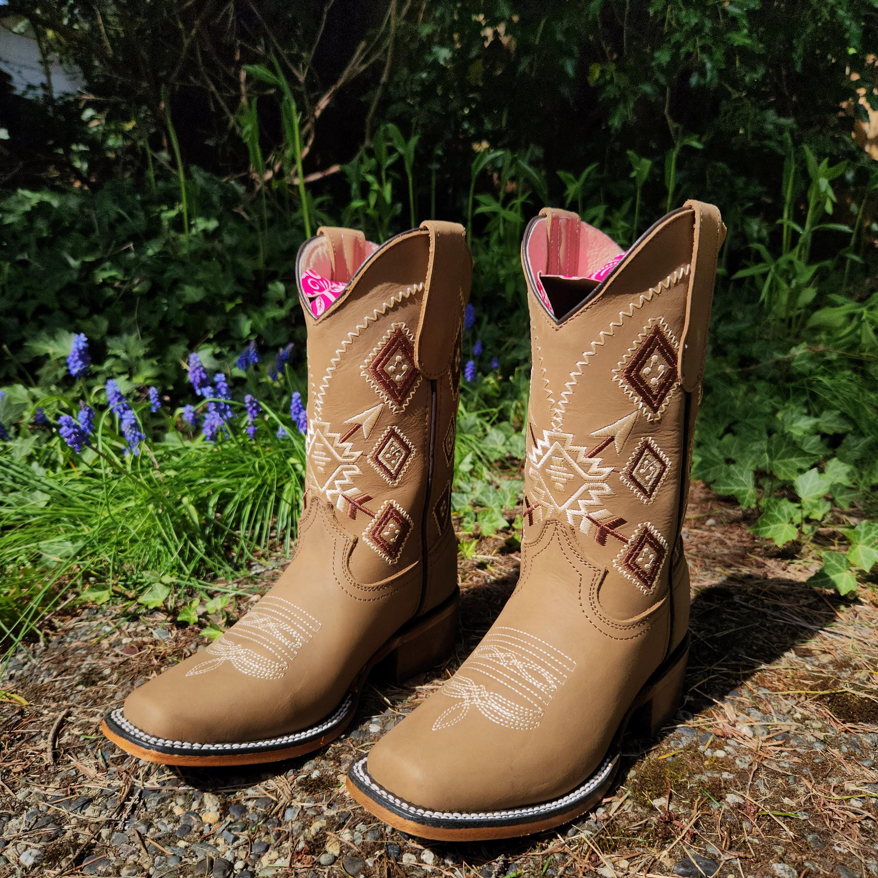 Women Brown Rodeo Cowgirl Square Toe Boots - Etsy