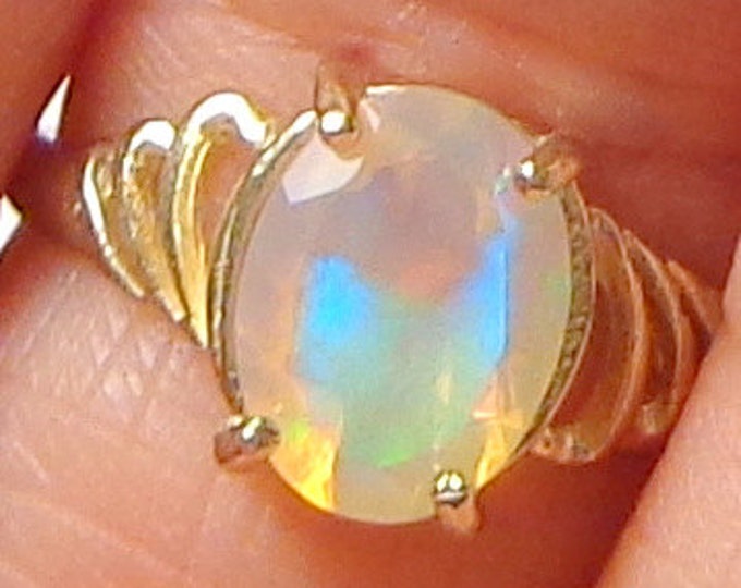 Solid 10k Yellow Gold Ring Ethiopian Welo Opal Ring Color - Etsy