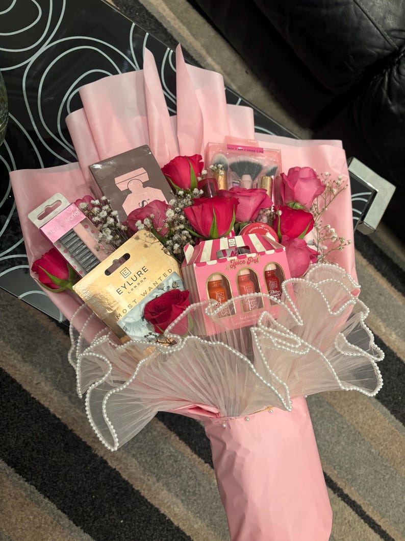 FLOWER GIFT BOUQET Made to Order :) - Etsy
