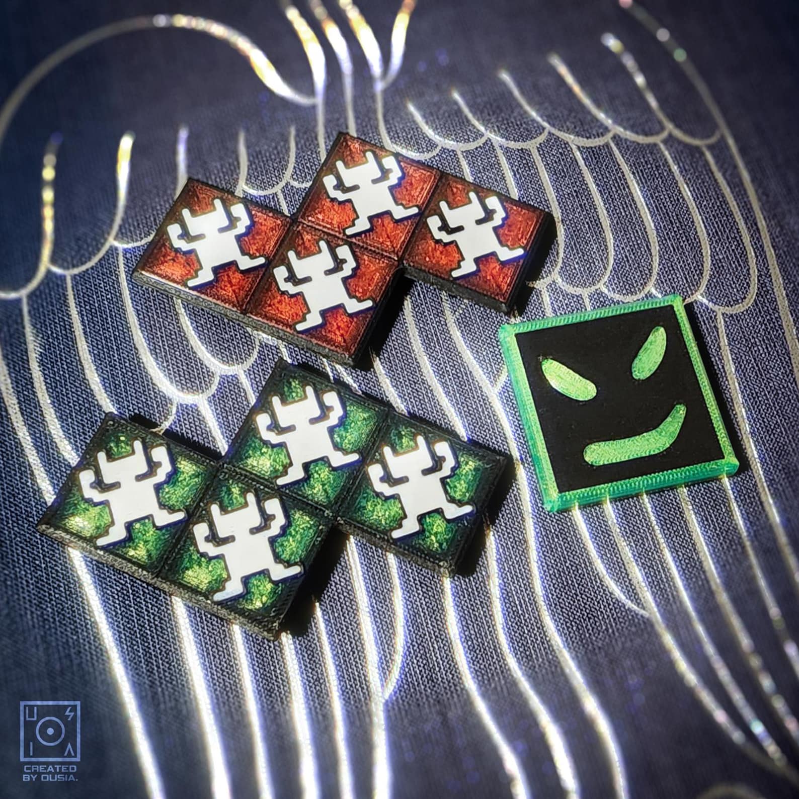SMT IV 3D Printed Press Turn Icon & Smirk Patch - Etsy