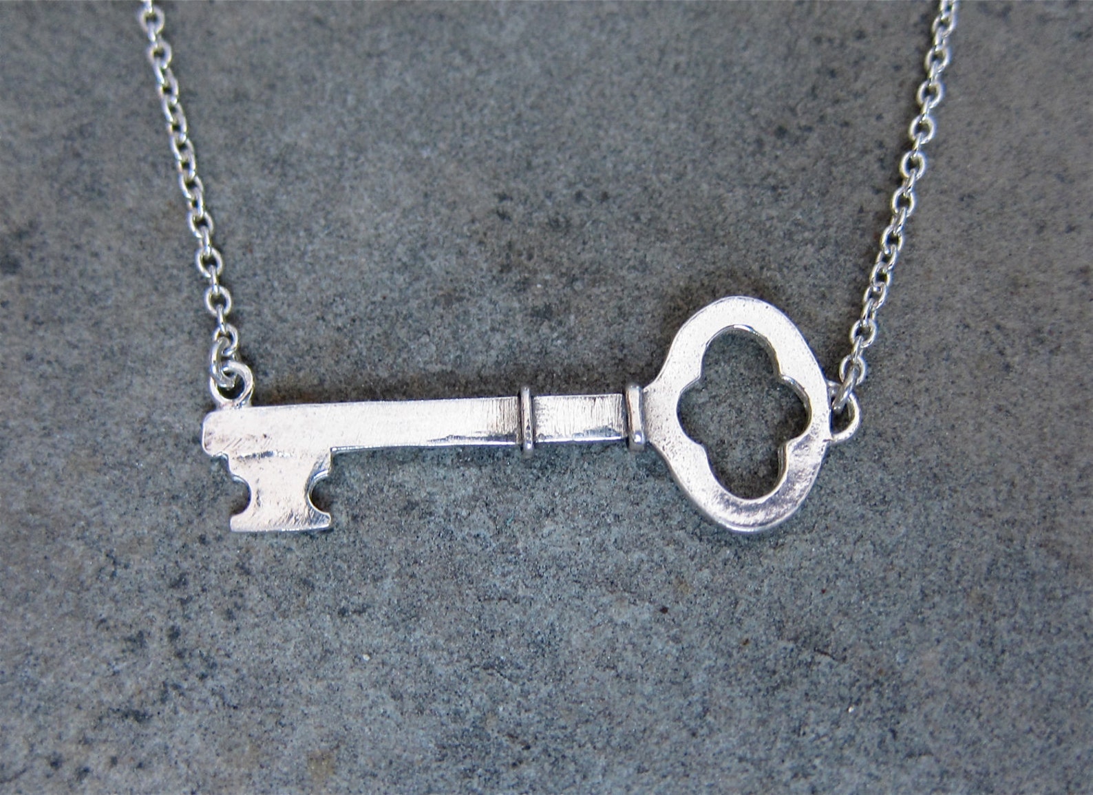 Skeleton Key Necklace - Etsy