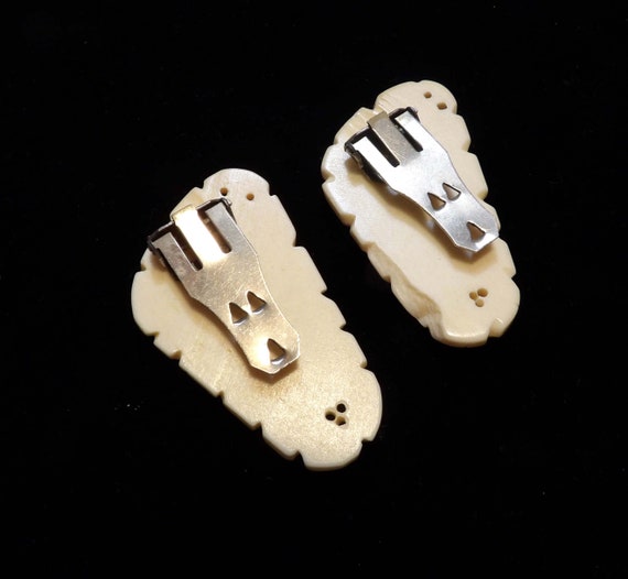 2 Vintage Early Celluloid Floral Dress Clips Matching… - Gem