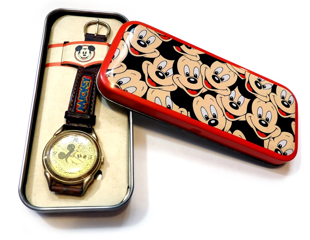 Vintage Disney Mickey, Inc Watch With Box Gold Face Mickey Mouse Watch ...