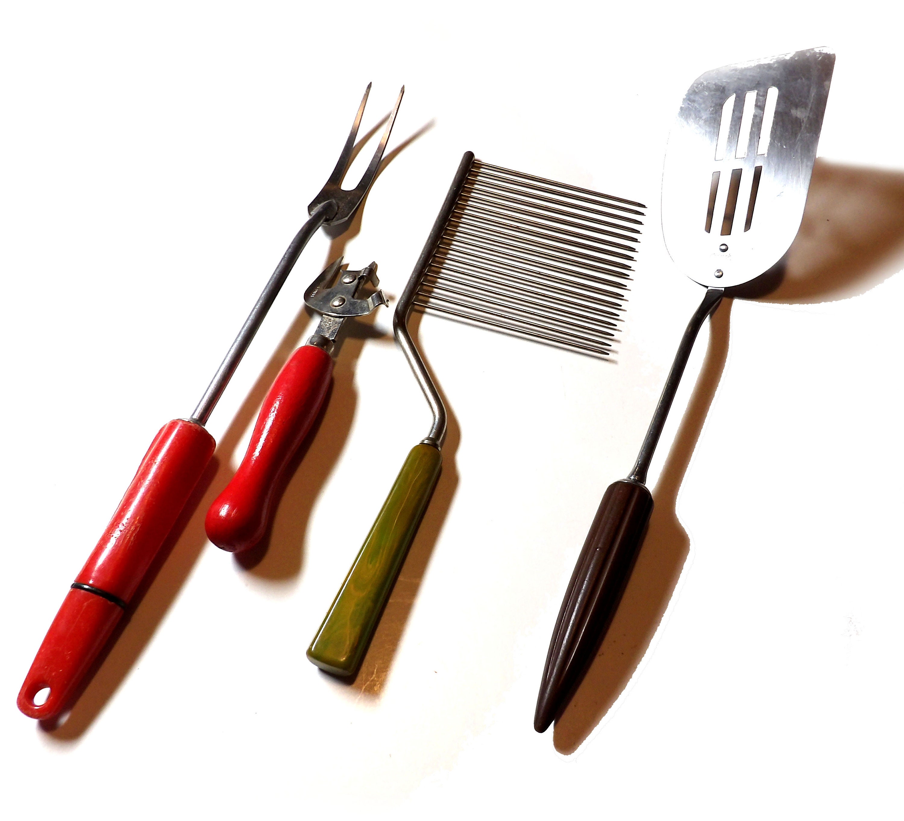 Vintage 40s 50s Old Wooden & Bakelite Kitchen Utensils Spatula, Cake ...