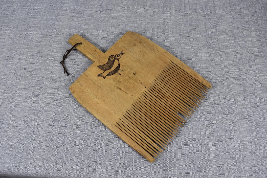 Antique Wool Comb / Carding Tool / Vintage Wooden Fiber Comb / Wool ...