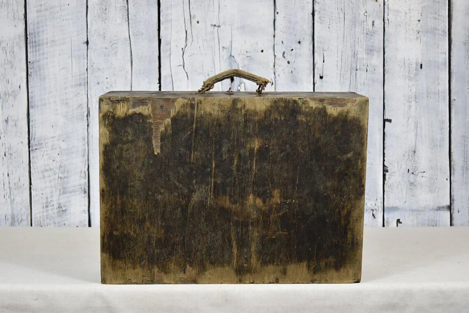 Antique Vintage Suitcase / Retro Travel Trunk / Old Luggage Storage Box ...