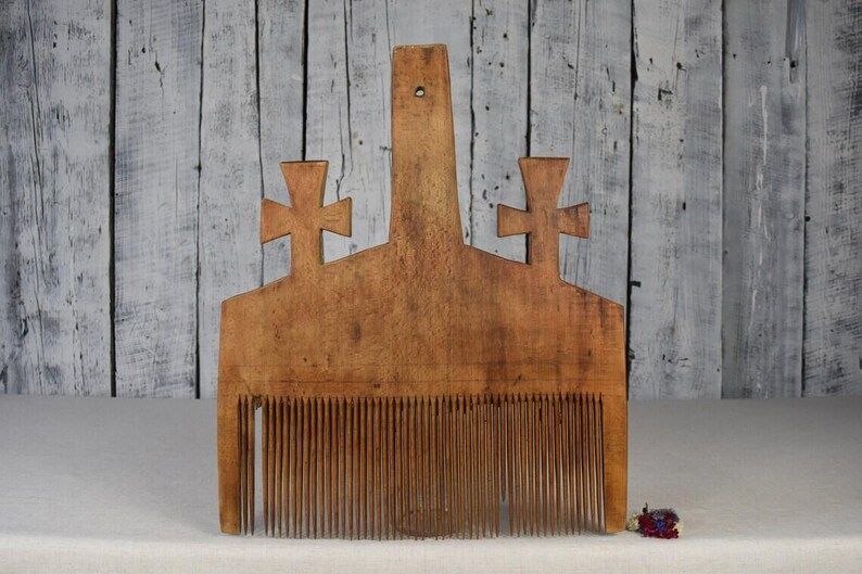 Antique Wooden Wool Comb / Rustic Hand Carder / Vintage Fiber ...