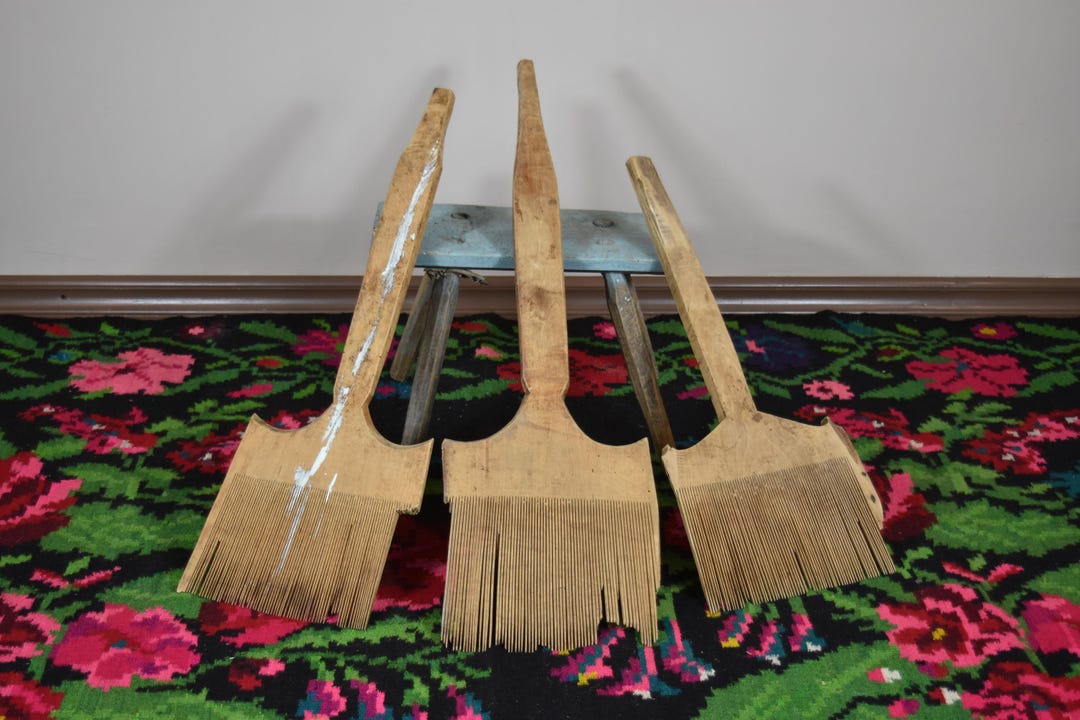 Antique Wooden Wool Comb / Vintage Fiber Processing Tool for Spinners ...