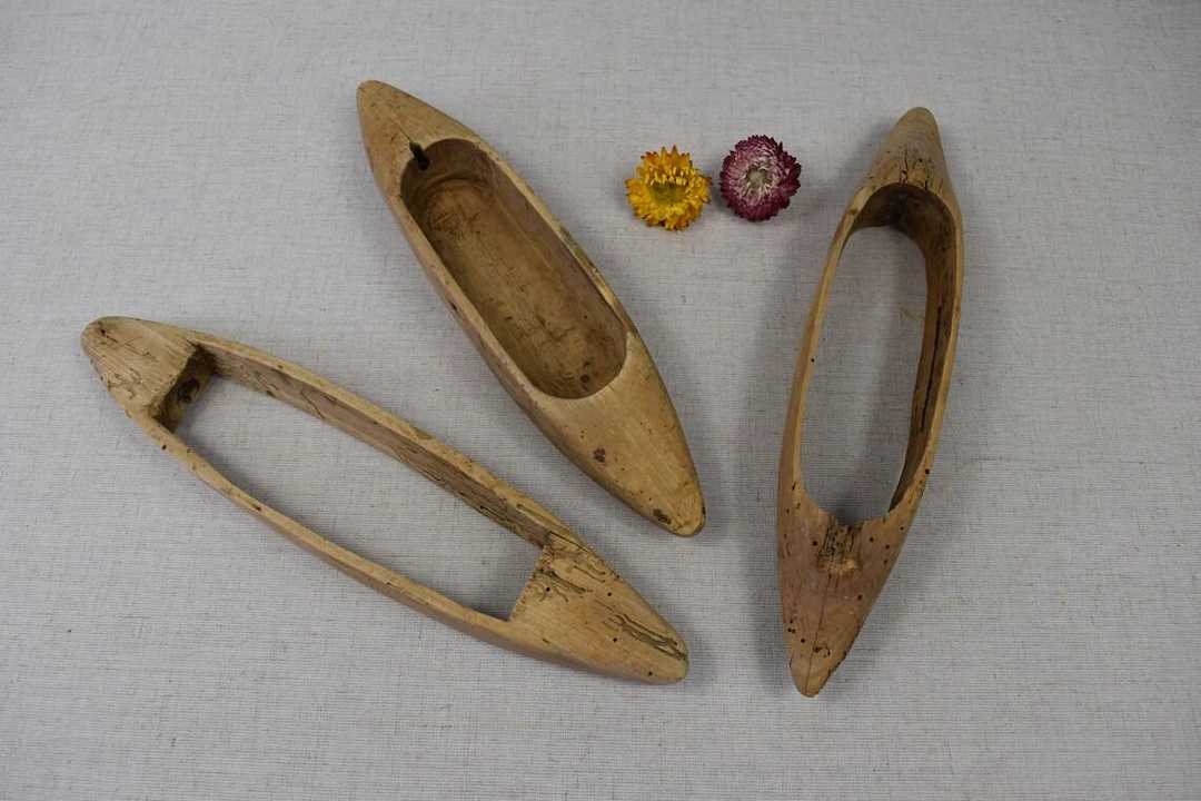 Antique Loom Shuttle Set / Vintage Wooden Weaving Tools / Old Bobbin ...